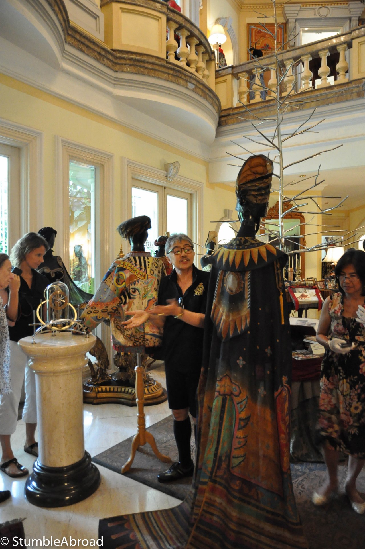 The Harry Darsono Museum: Indonesian Inspiration, Glamourous Genius ...